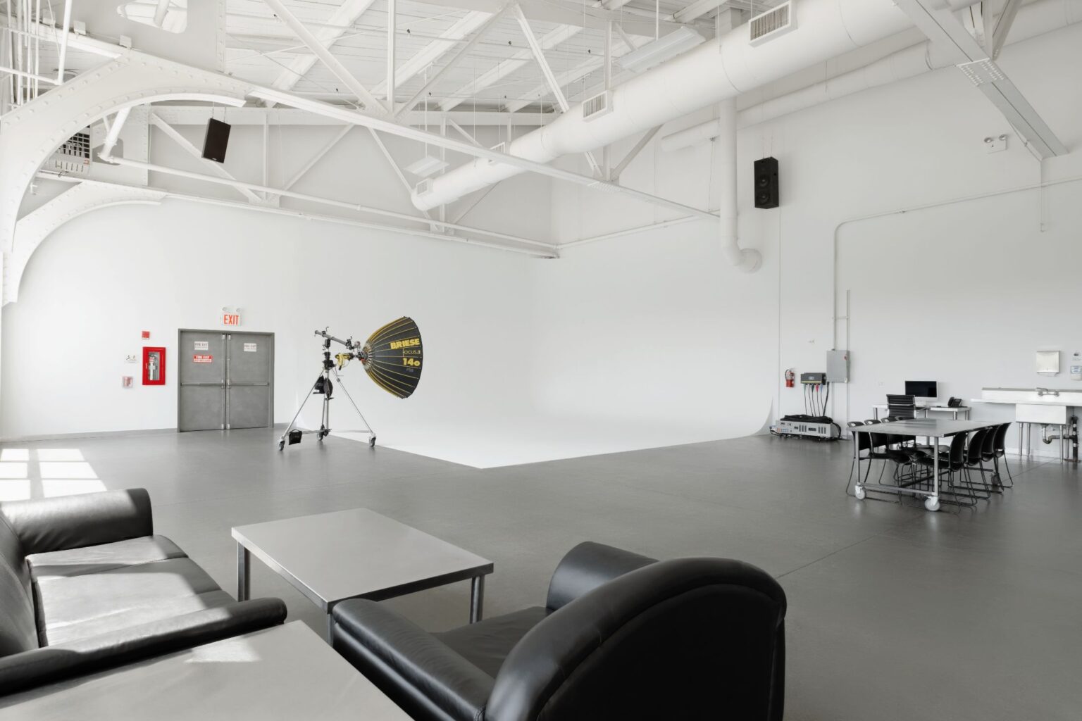 Studios for photography & filmmaking | Pier59 Studios