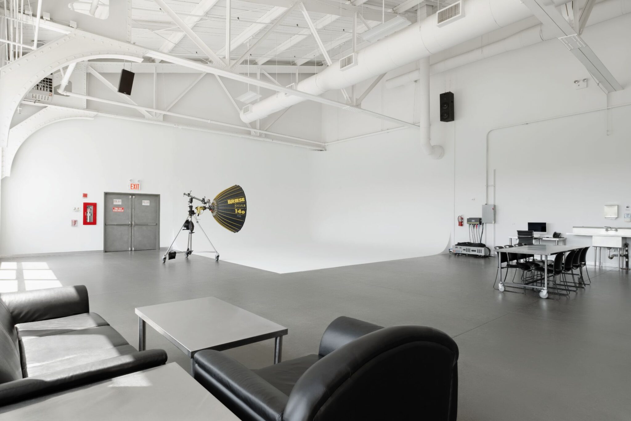 Studios for photography & filmmaking | Pier59 Studios