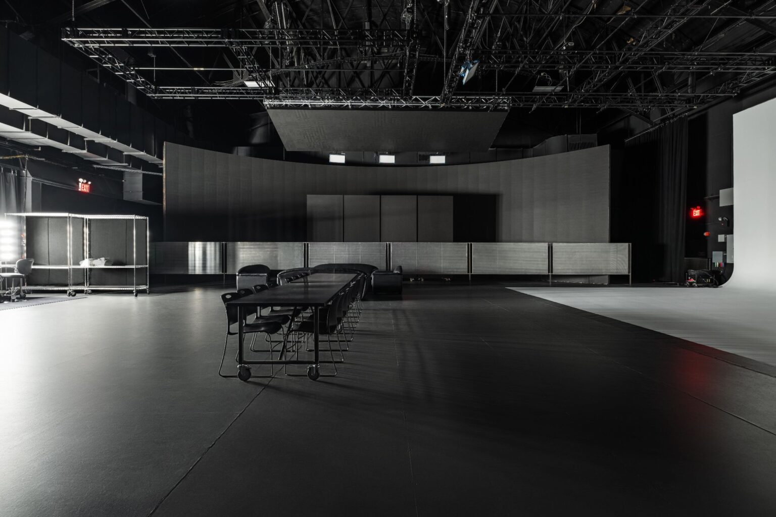 Studios for photography & filmmaking | Pier59 Studios